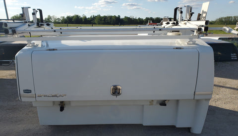 Used 6.5' SpaceKap Compak Slide in Truck Cap Topper for Full Size short ...